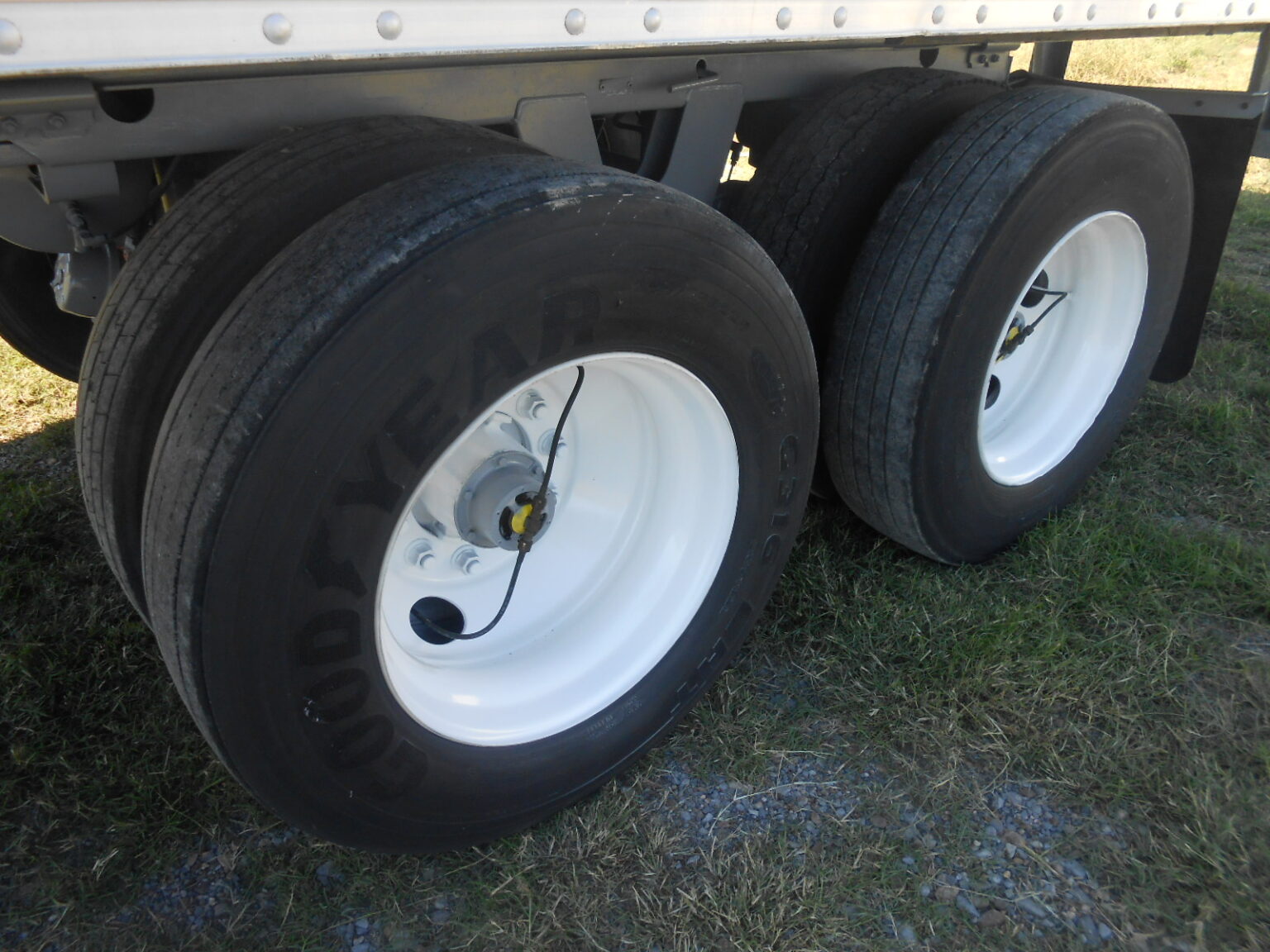 Hyundai 2005, Aire, Abs, 53 Pies No. 95145 – Cajas y Equipo