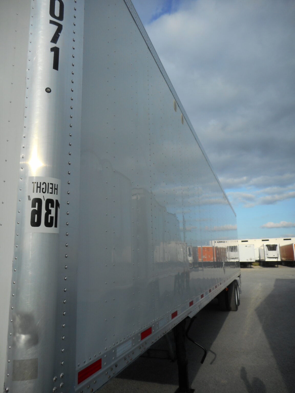 Remolque Caja Seca 48 Pies Vanguard 2022, Susp. Muelles. VD22-421071 – Cajas y Equipo